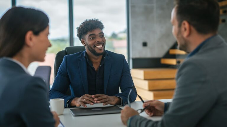Comment transformer la charité des clients fortunés en un plan cohérent ...